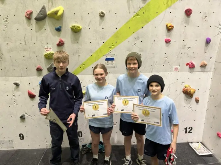 Junior Climbing Teams Triumph | Windermere School